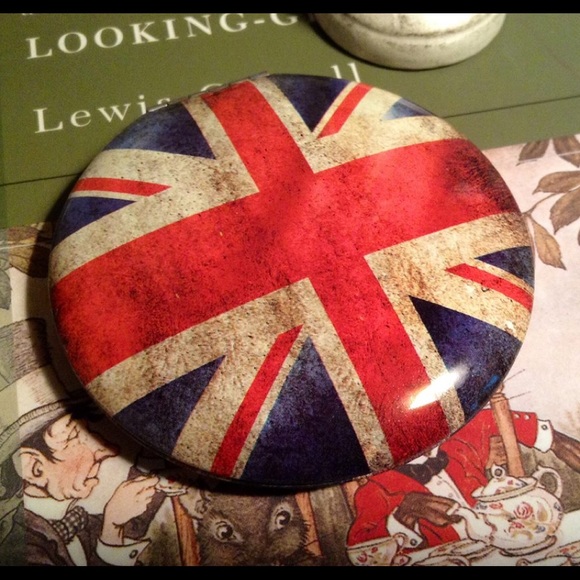 Bags | Nwt Union Jack Compact Double Mirror Looking Glass | Poshmark